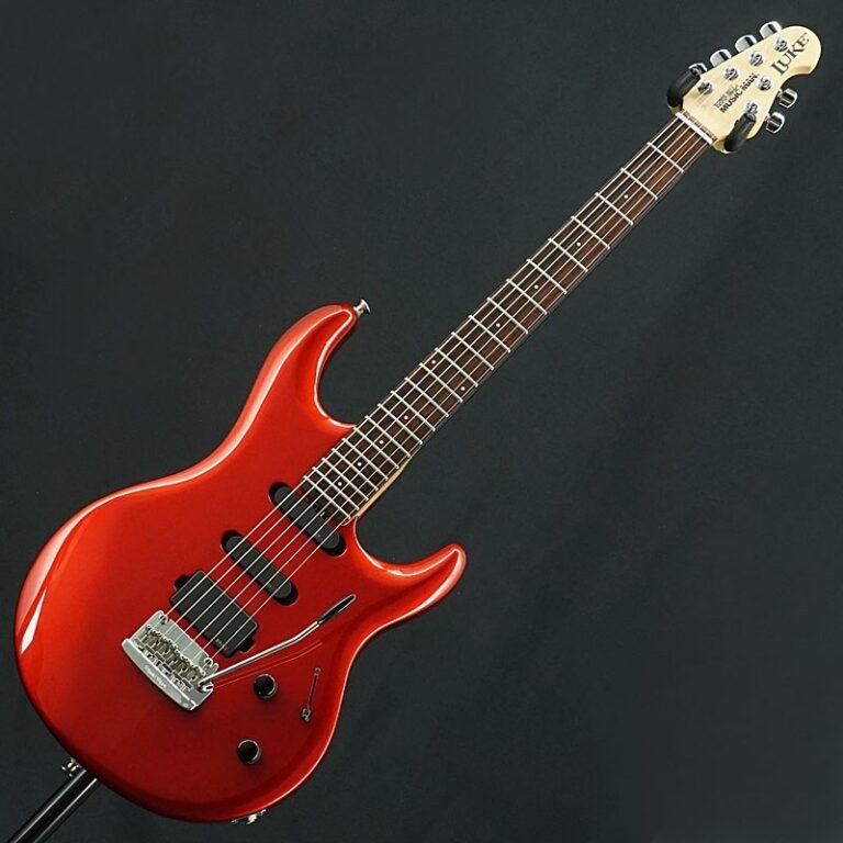 [TOTO] Steve Lukather's equipment [amps, guitars, effects] | XTONES