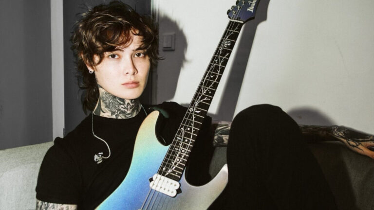 [Polyphia] Tim Henson's equipment [amps, guitars, effects] | XTONES