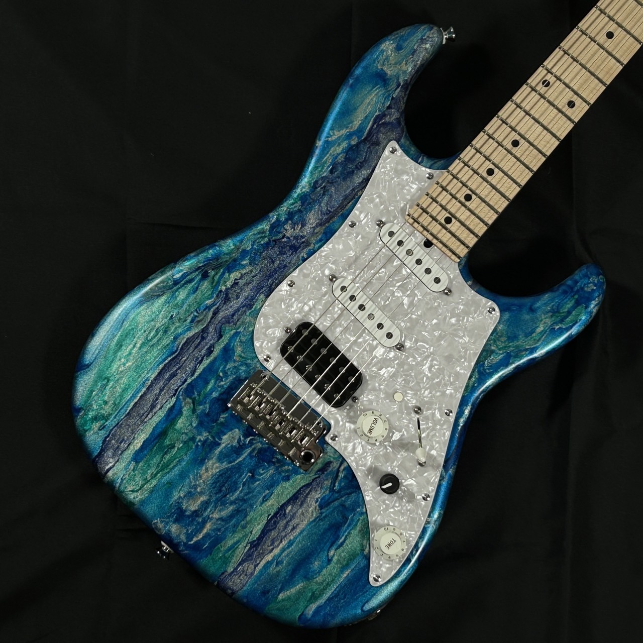 【保存版】James Tylerギター解説！なぜ“現場最強”なのか？魅力と特徴・愛用ギタリストを徹底解剖【評判・人気モデル】 | XTONES